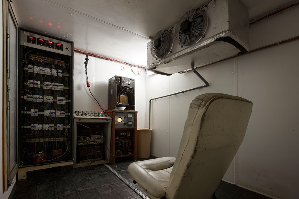 BLARCO.com | blog arte contemporanea: Le stanze di Micol Assaël nella ...