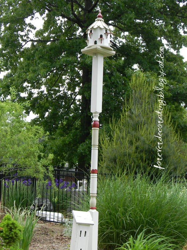 Forever Decorating!: Porch Post Birdhouses