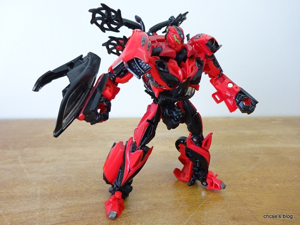 ChCse's blog: Toy Review: Transformers Generations Studio Series Stinger
