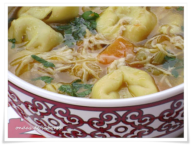 Ondas de Sabores: Capeletti in Brodo