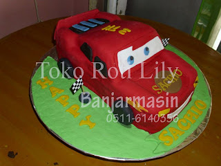Lily Cake Shop Banjarmasin: KUE ULTAH BENTUK MOBIL