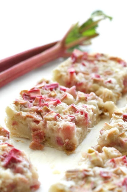 EASY RECIPES DELICIOUS RHUBARB BARS