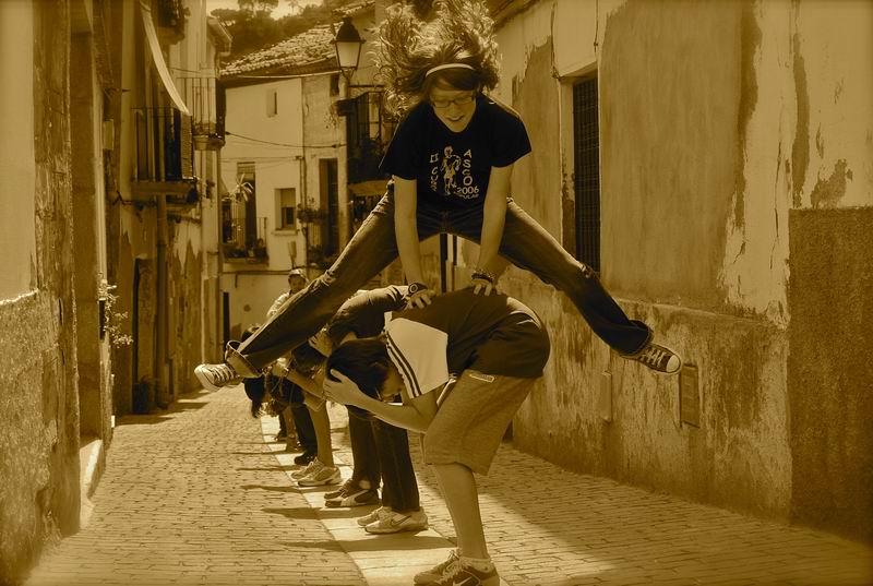 Ben jugat! Jocs tradicionals. Biel Pubill: Vídeo dels Jocs tradicionals ...