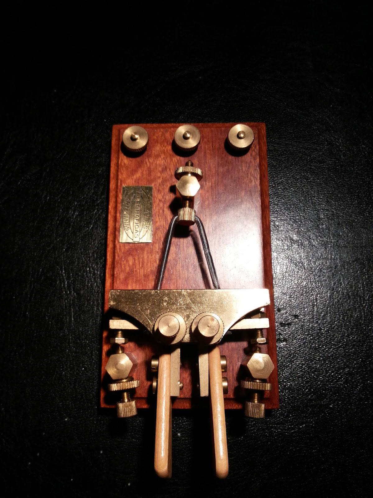 Counting Radios: Morse Keys - The LTA CRIO and the Kent Twin Paddle