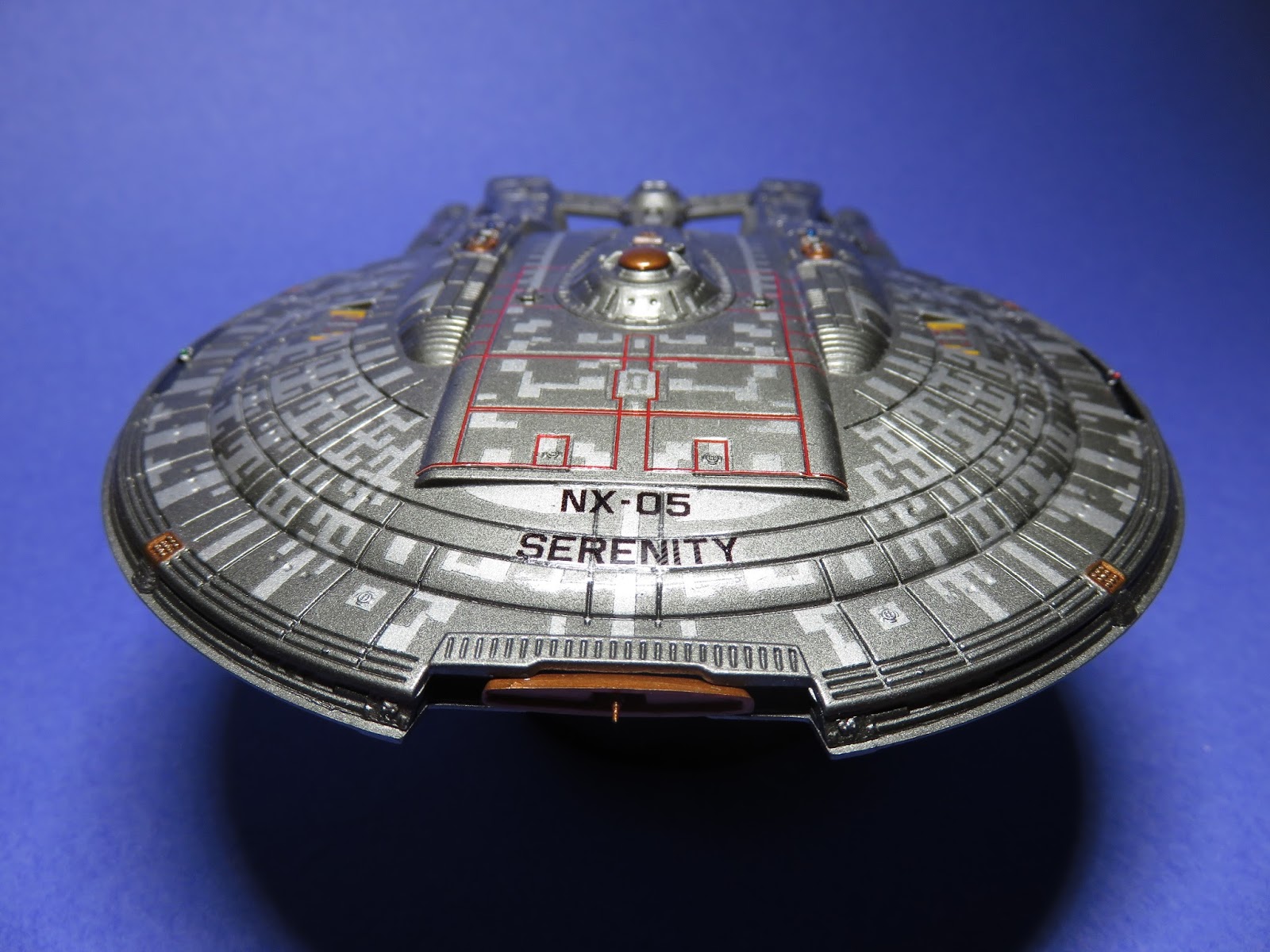 Rebels at Cloud Nine Blog: Polar Lights 1:1000 NX-05 Serenity (Custom ...