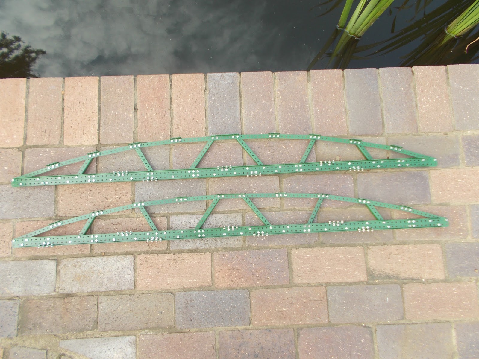 Mighty Meccano Marion 6360: Follow the construction of this ultra-large ...