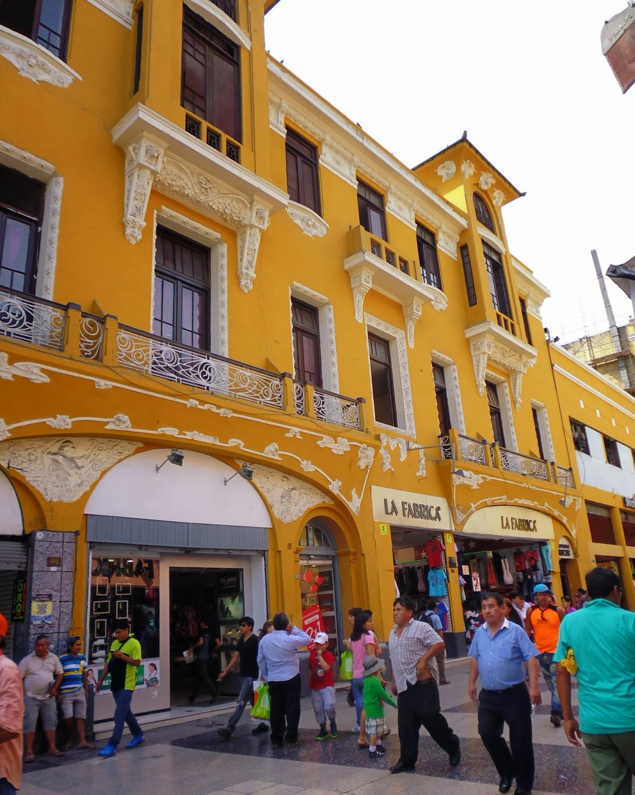 LUGARES TURÍSTICOS EN PERÚ: JIRÓN DE LA UNIÓN (CENTRO DE LIMA)