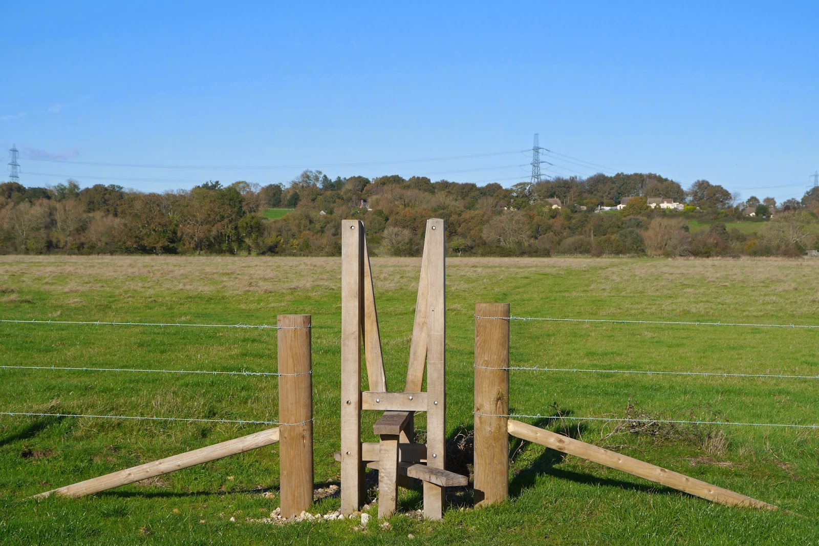 Walking in the country: Wimborne (Willett Rd) to Crawford bridge (Stour ...
