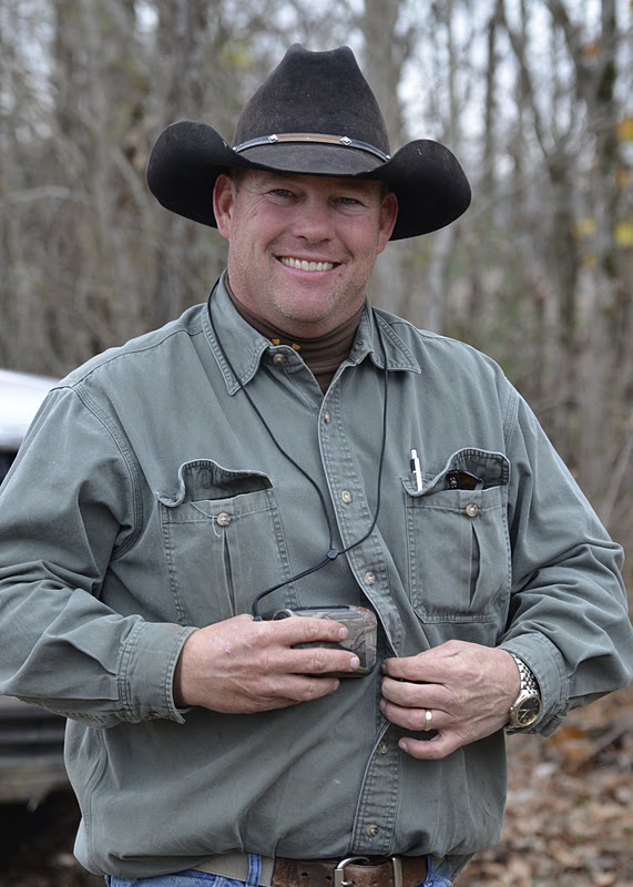 Dee River Ranch: Faces on the Farm