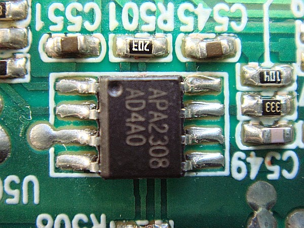 BugWorkShop - 甲蟲工作室: Maxell MCD-ROM52 光碟機（CD-ROM Drive）PCB 板 – 拆解（三）