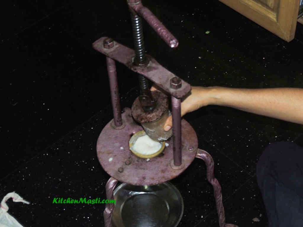 Ottu Shavige / Rice Noodles Recipe | Vegetarian Recipes