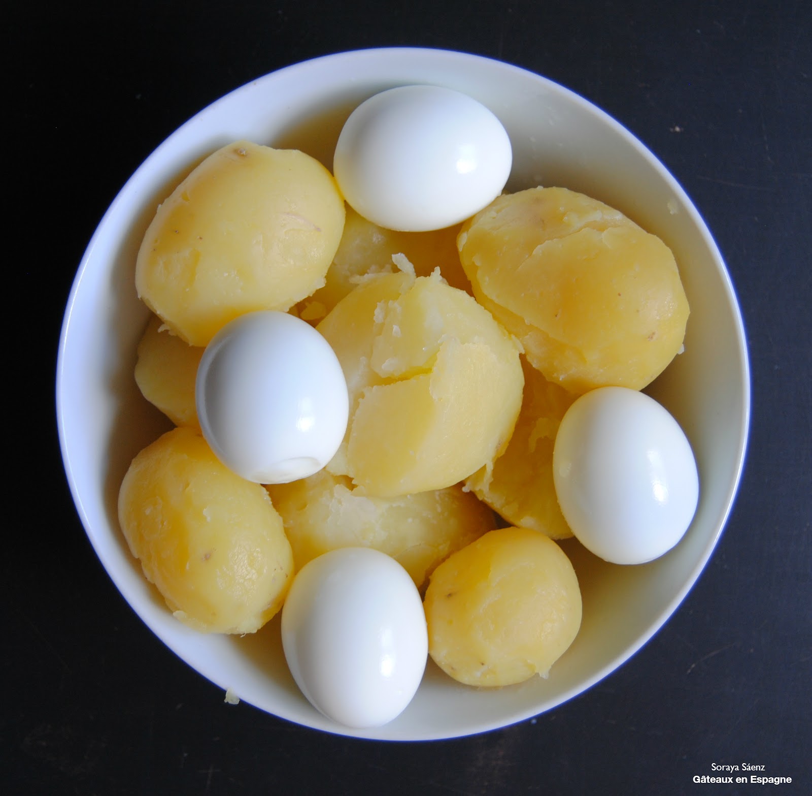 GÂTEAUX EN ESPAGNE: Salade russe