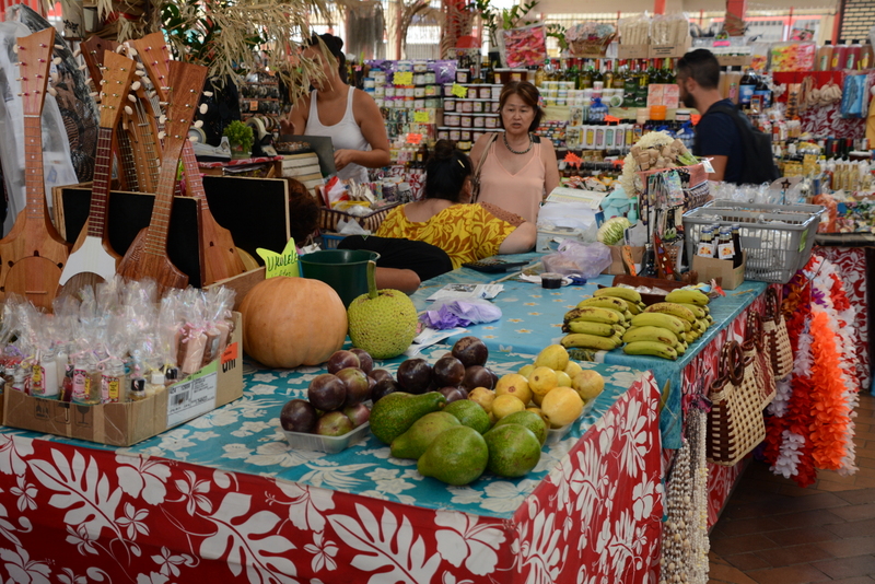 NanOli en vadrouille: Marché de Tahiti et le Monoï de Tahiti