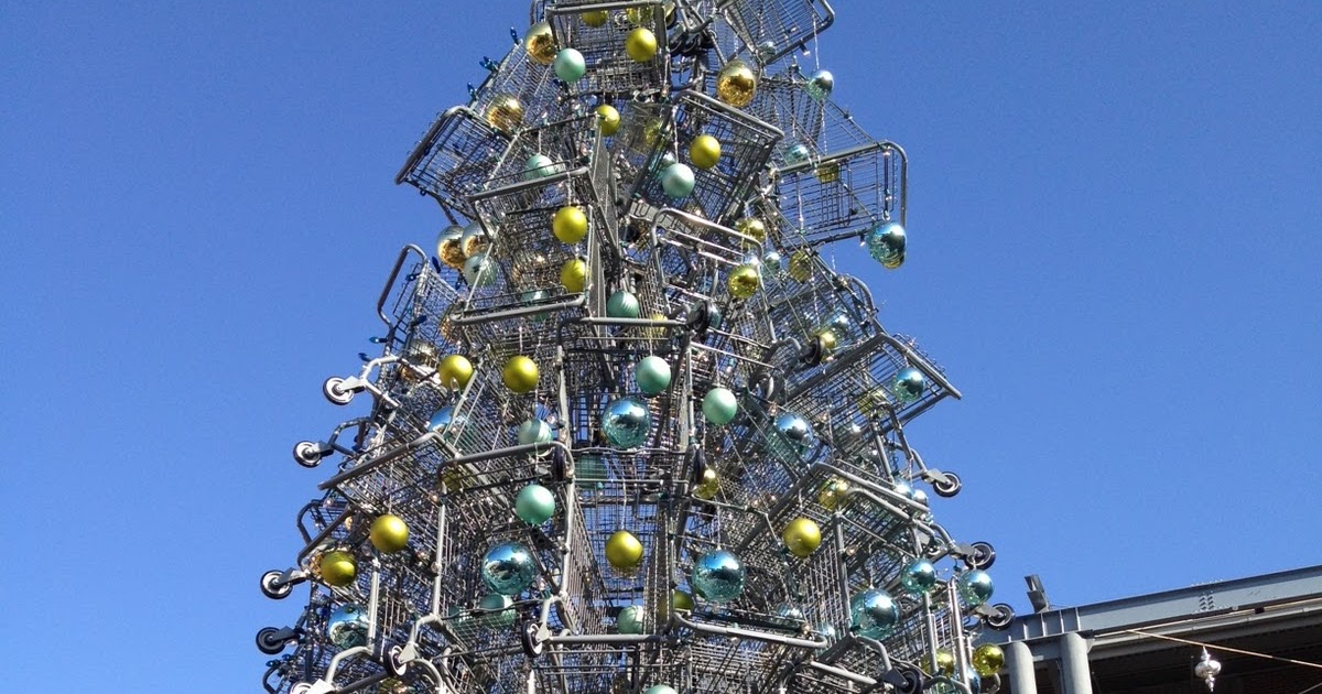 How to Recycle: Recycled Towering Christmas Trees