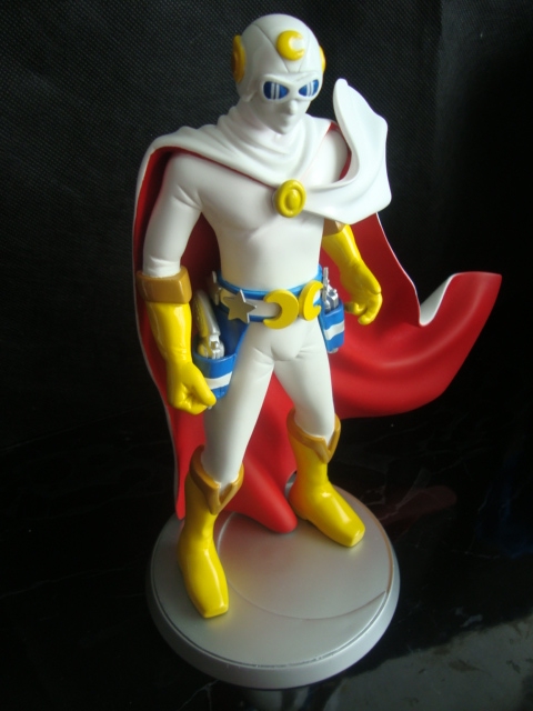 Figuras De Colección Capitán Centella Pieza Exclusiva: julio 2011