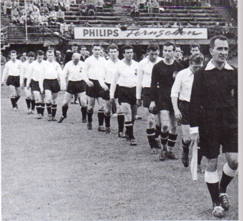 Soccer Nostalgia: Compendium to the 1960 Euros-Qualifiers
