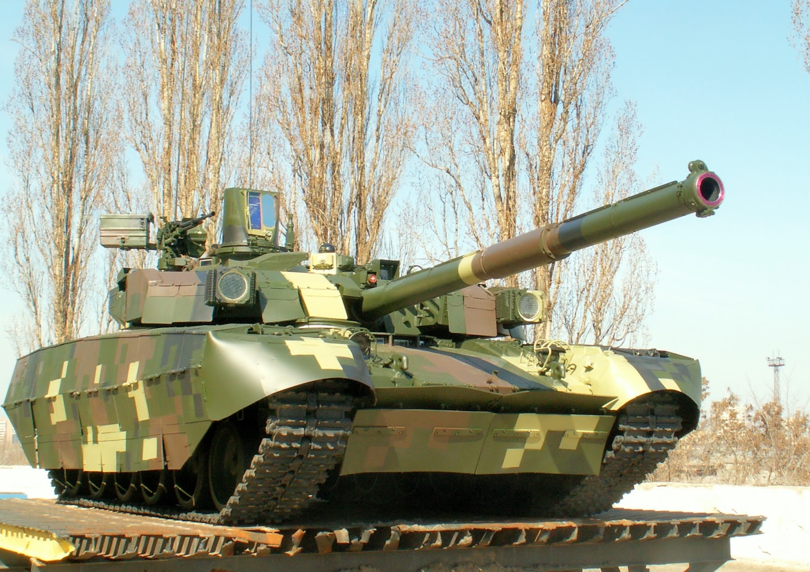 THAIDEFENSE-NEWS: RTA : OPLOT-T Maim Battle Tank Photo Gallery