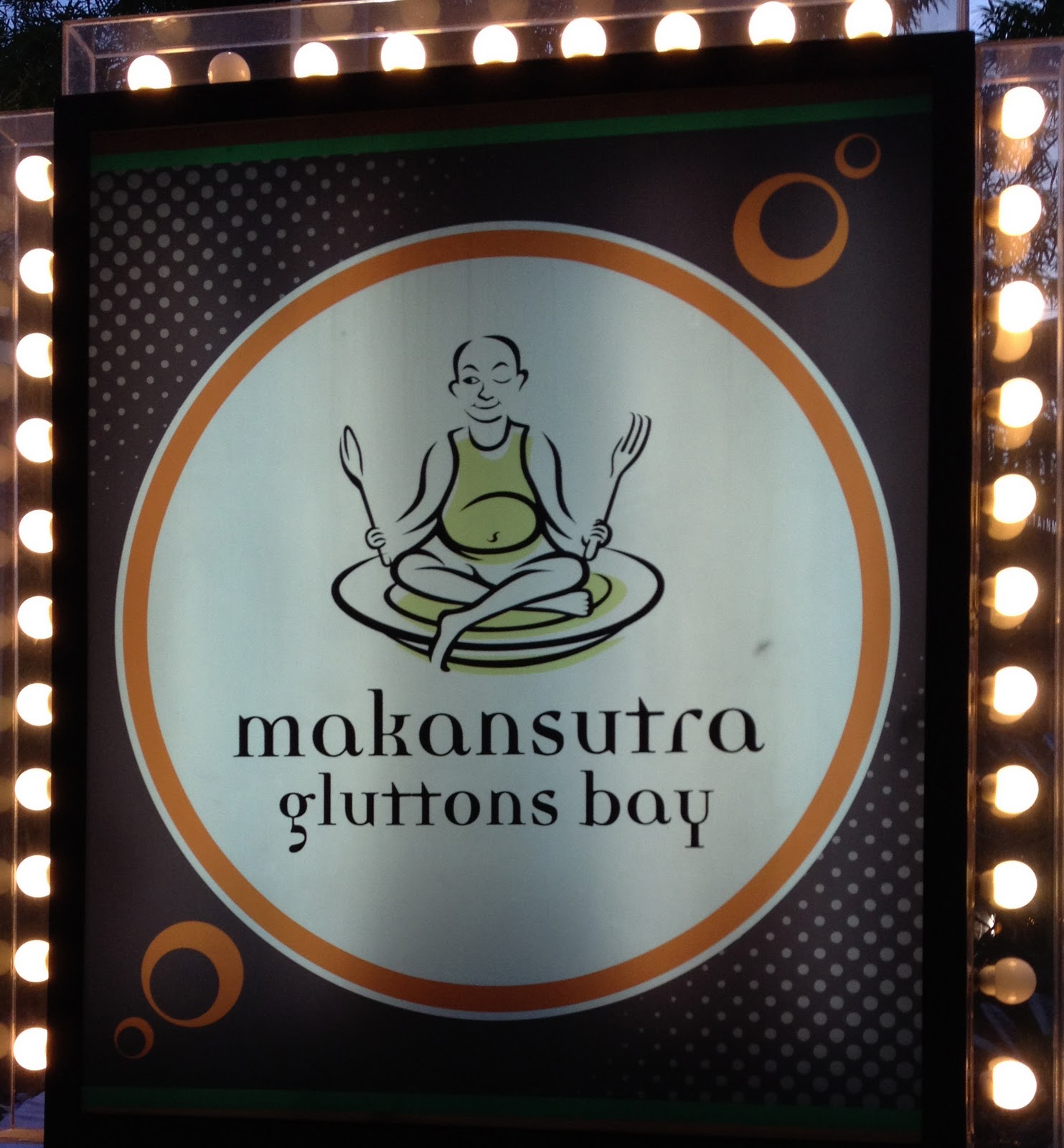 Makansutra Gluttons Bay - Prices in Singapore