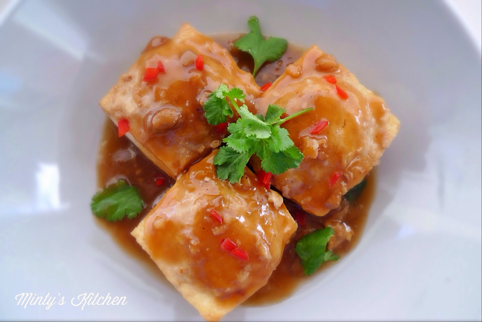 Minty's Kitchen: Hakka Yong Taufu (客家酿豆腐)