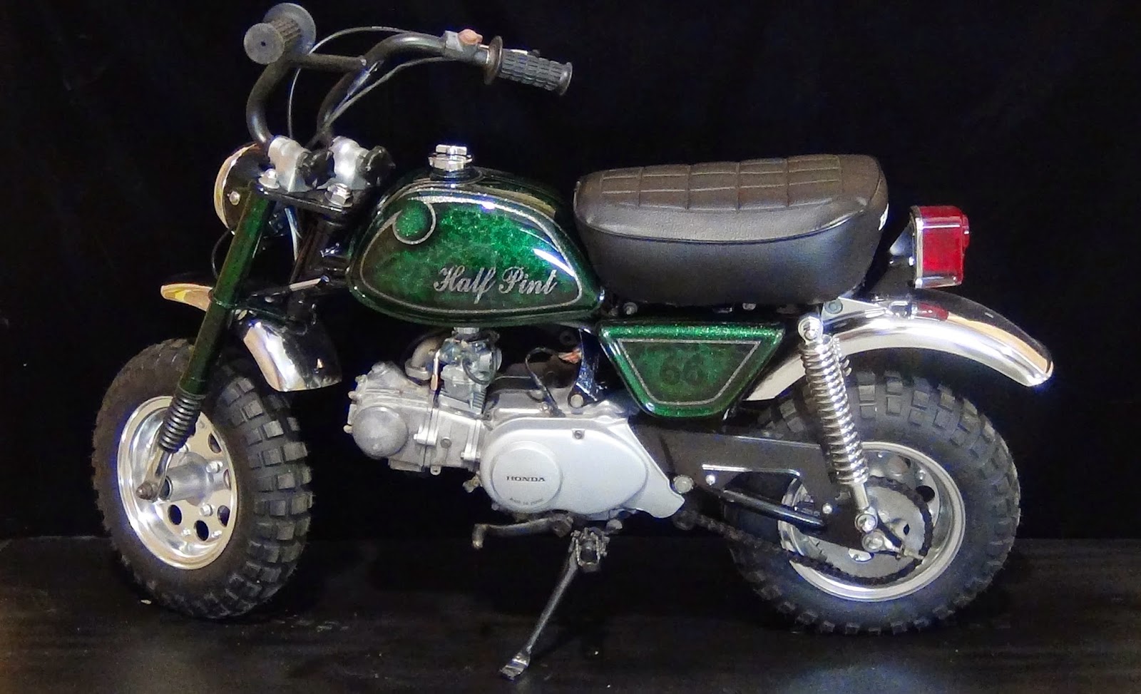 66 Auto Color: Honda Z50 Custom