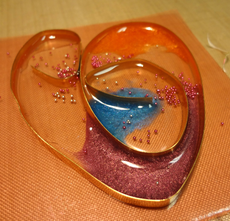 FurnityurMolds: Bezel Wire and Resin - A Tutorial For Experienced Resin ...