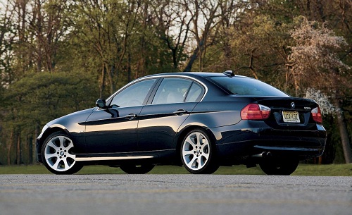 BMW 330 Photos, Prices, Specification Review