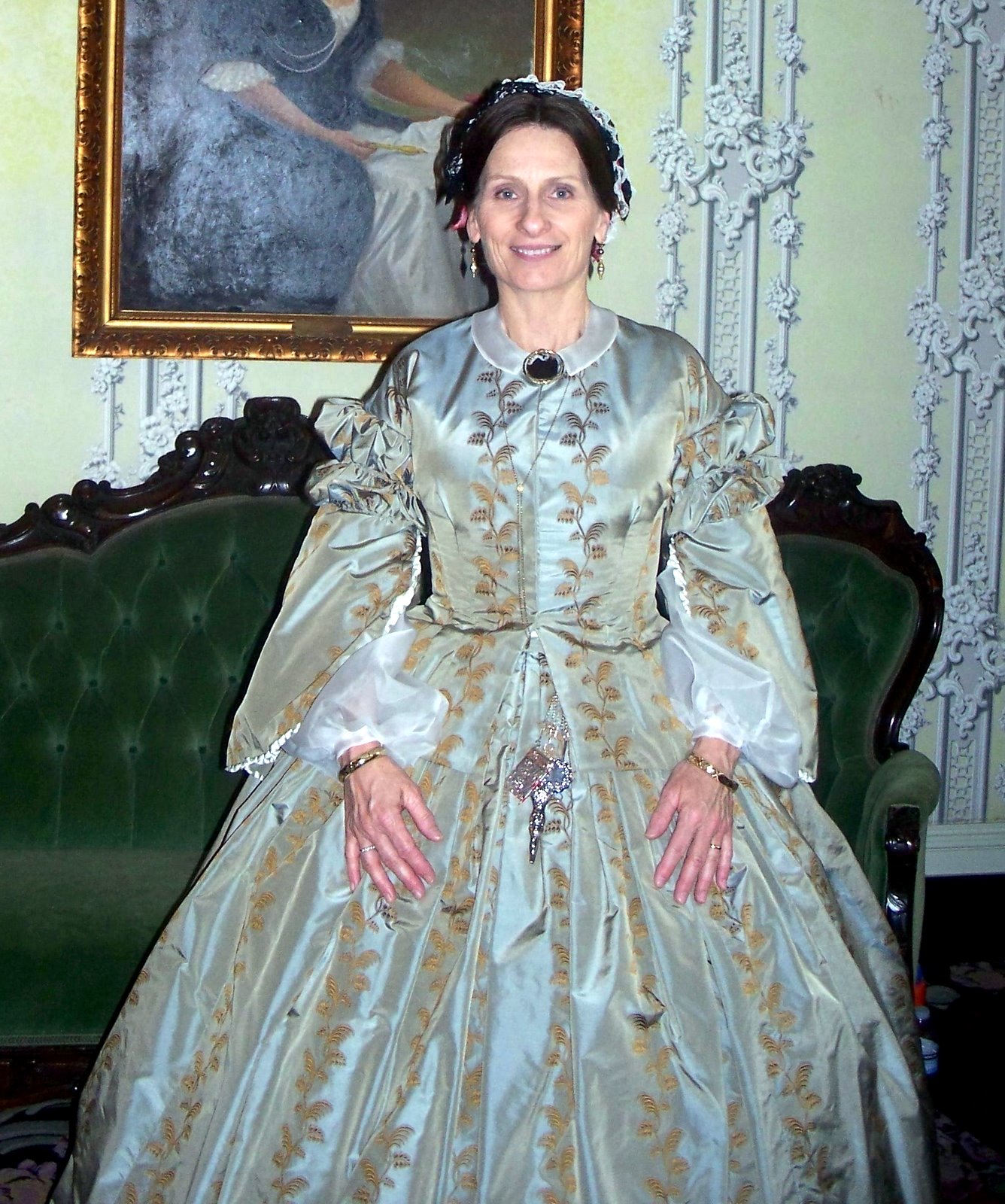 Couture Historique: Reproduction: Basque Bodice Dress