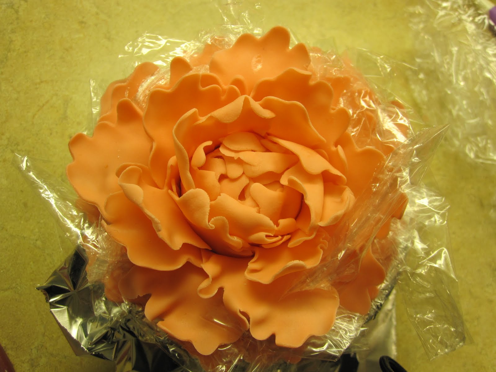 gumpaste peony tutorial {guest post} | Little Birdie Secrets