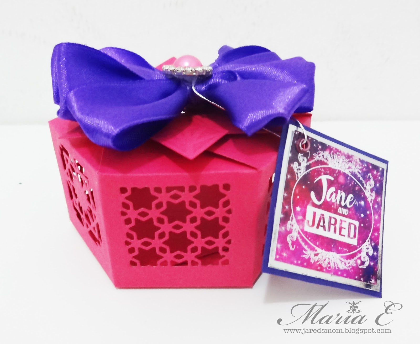 Jared's Mom: GALAXY WEDDING SET