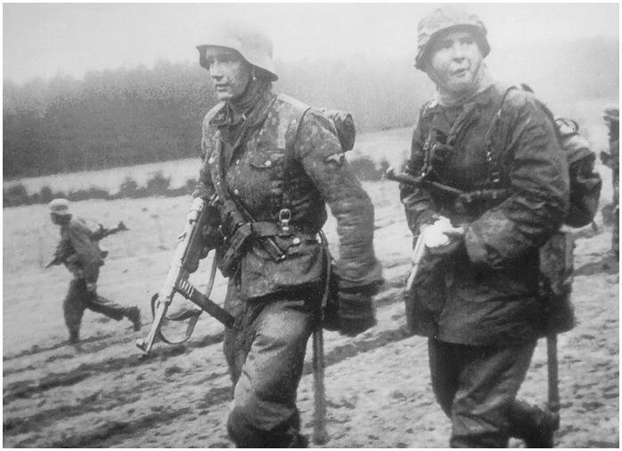 SS Kampfgruppe Hansen, Poteau 1944