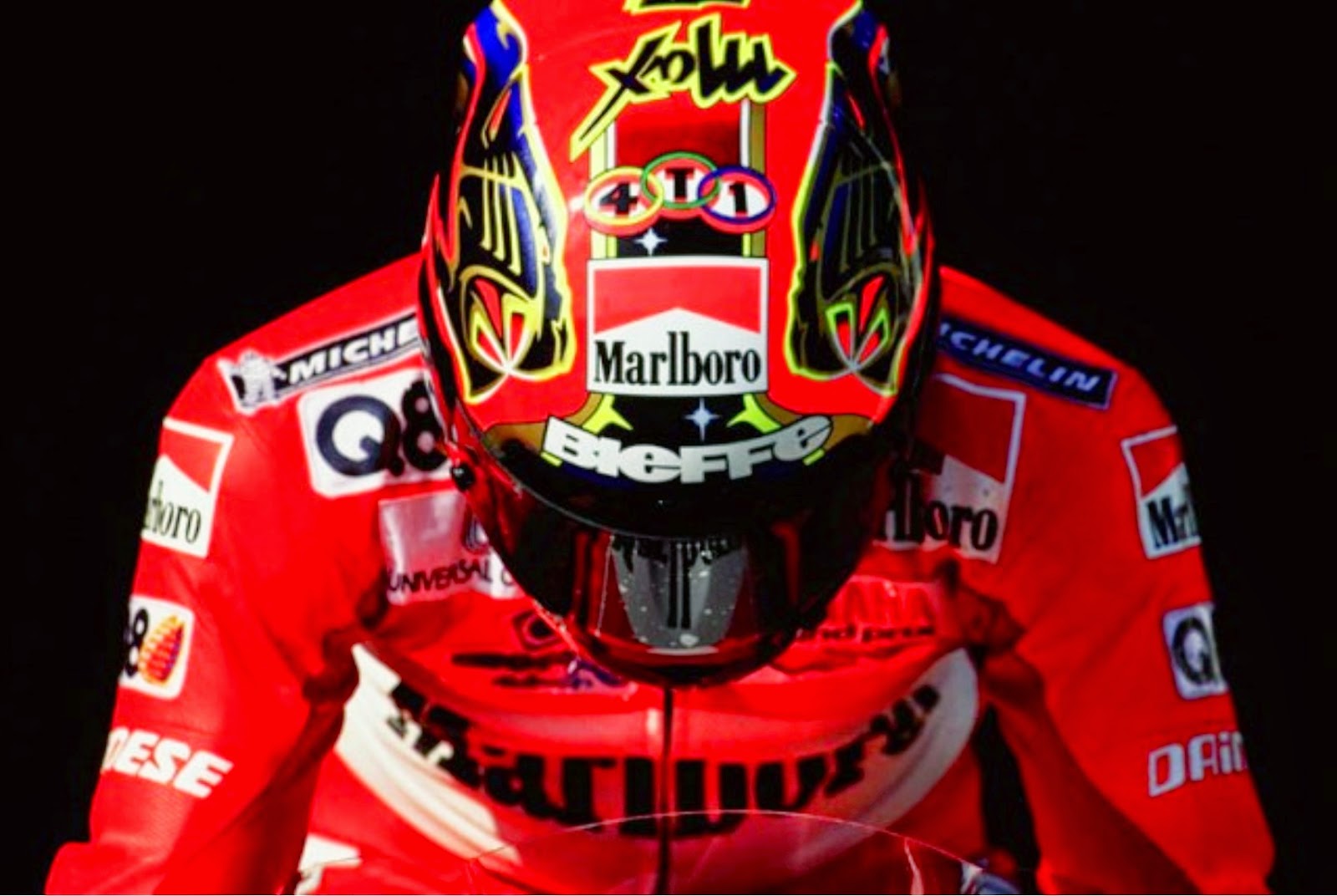 Racing Cafè: Photo #578 - Max Biaggi 1999