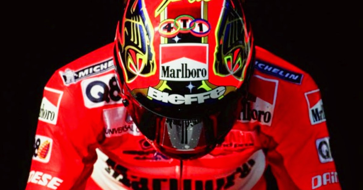 Racing Cafè: Photo #578 - Max Biaggi 1999