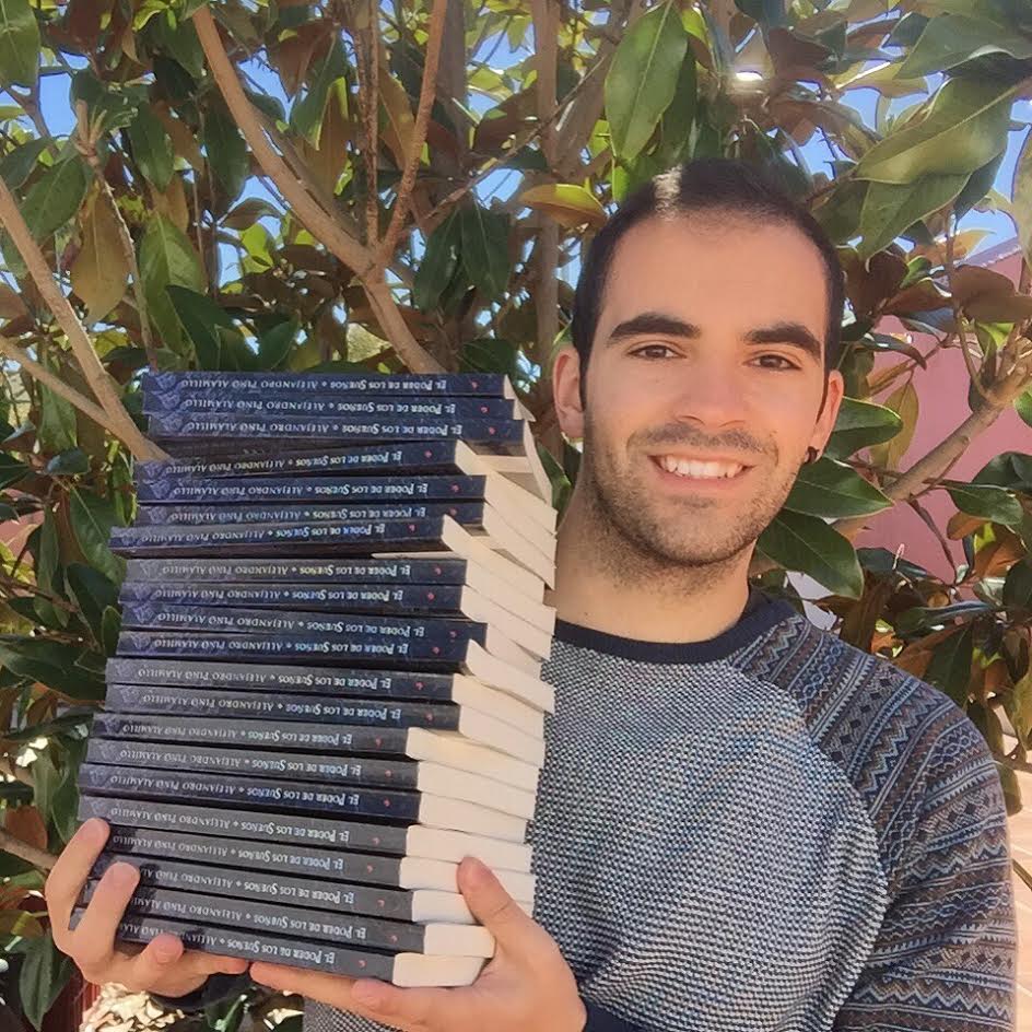 Libros, novelas e historias interesantes.: Entrevista Alejandro Pino