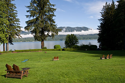 Redefining the Face Of Beauty : The Best Waterfront Resorts & Lodges ...