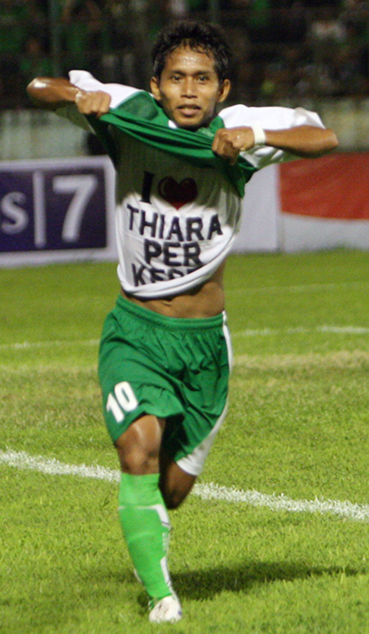 Andik Vermansyah Biography and Photo - Mas Aal Cliquers