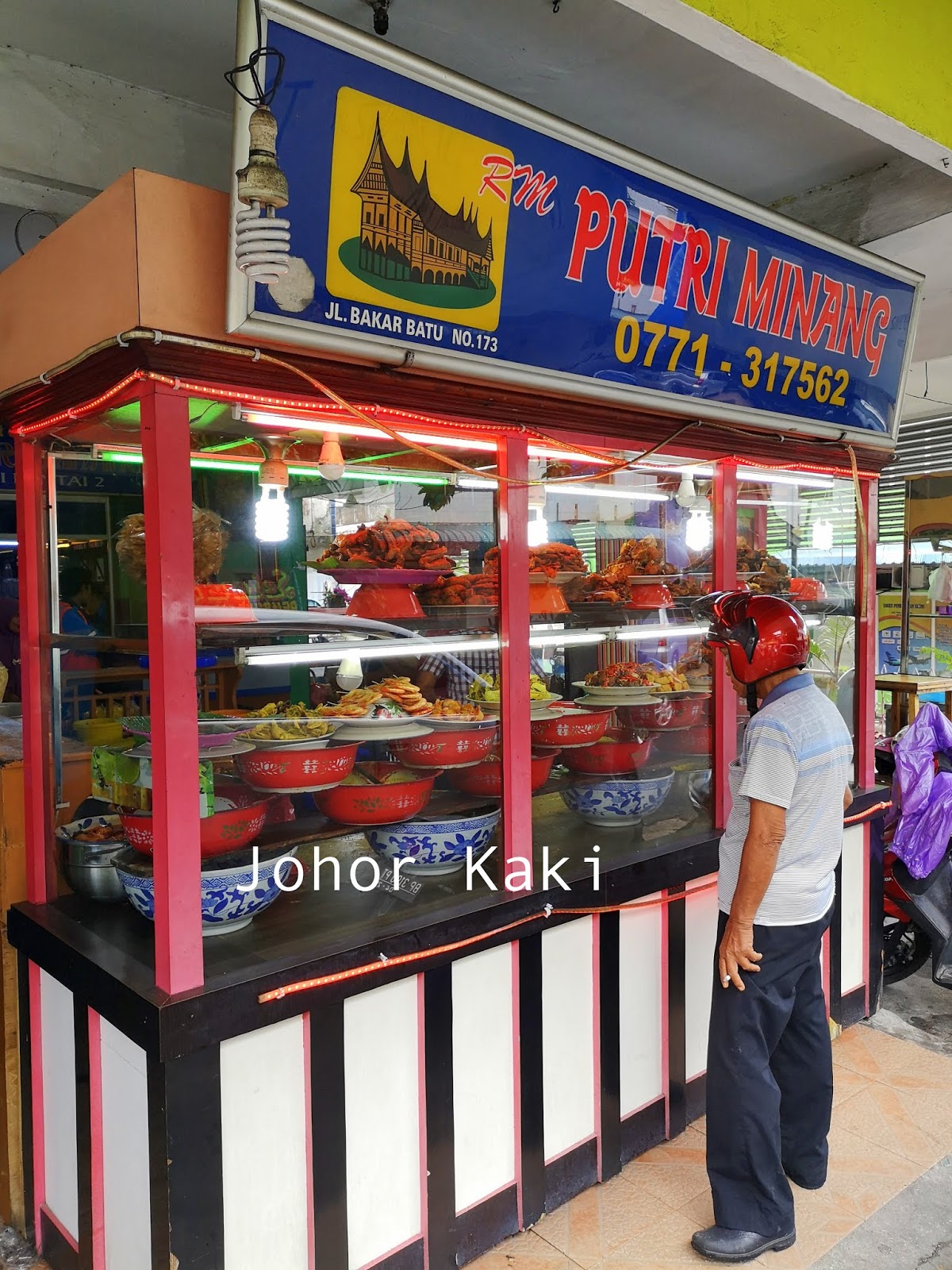 Putri Minang Nasi Padang in Tanjung Pinang @ Jalan Bakar Batu |Tony ...