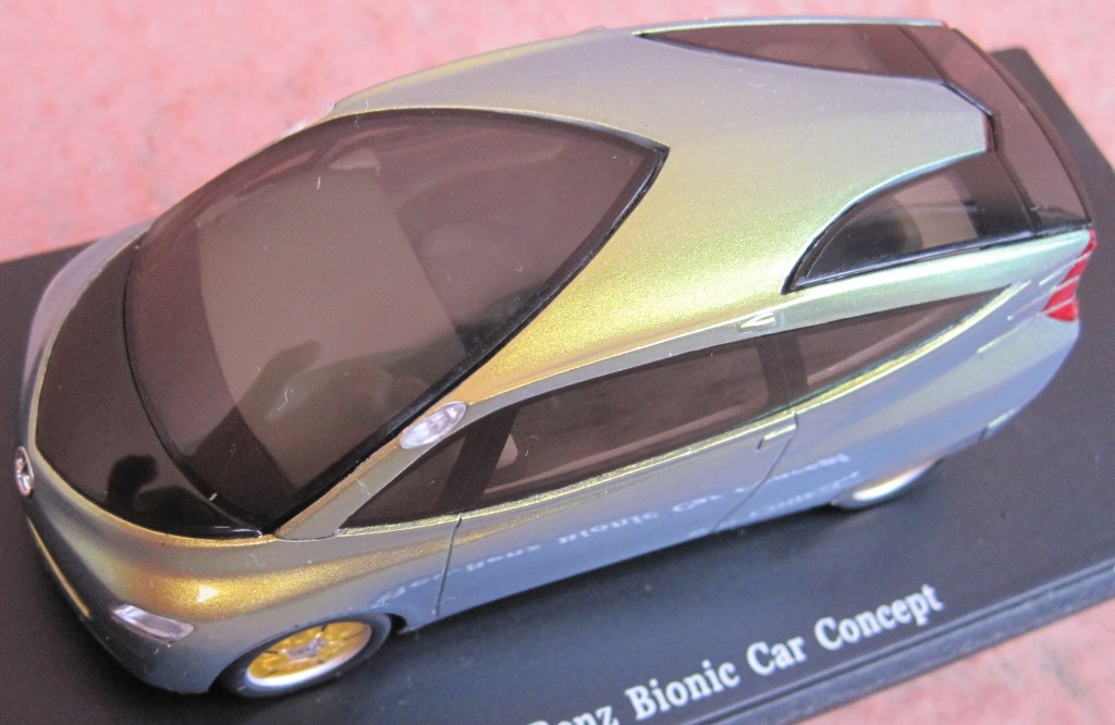 Miniatura 1.43: Mercedes Bionic Car Concept