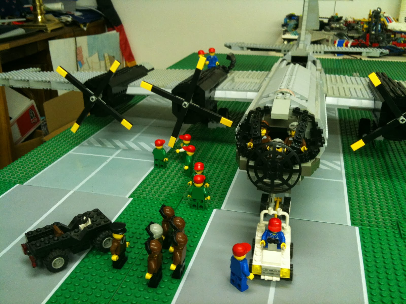 My LEGO Portfolio: B-29 Superfortress (Part 2)