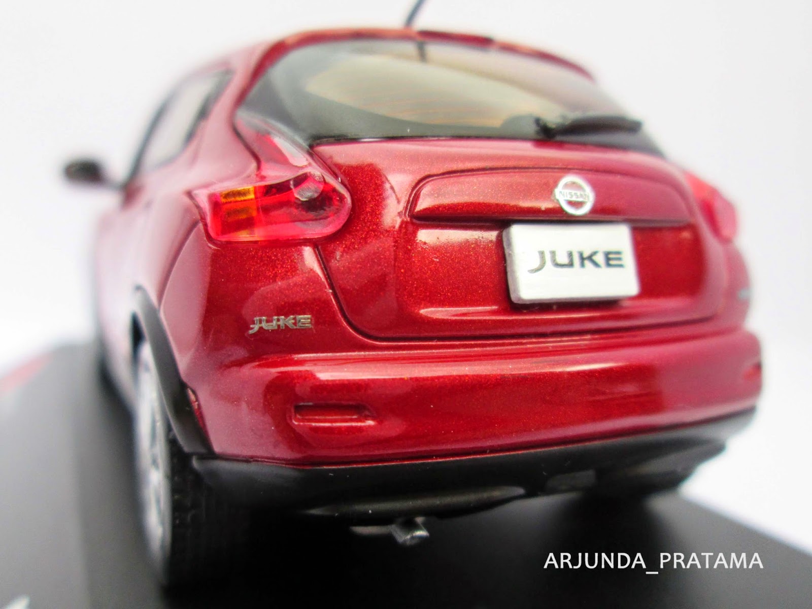 Rodz garage: Preview Detail Diecast Nissan Juke 2010 "RED" by J ...