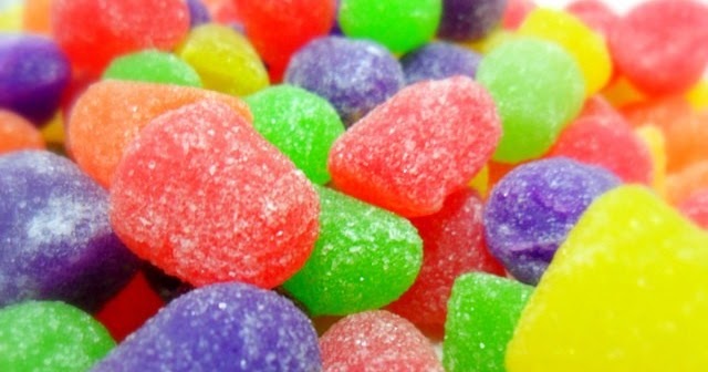 Você sabia que a jujuba, conhecida também como bala de goma é feita de ...