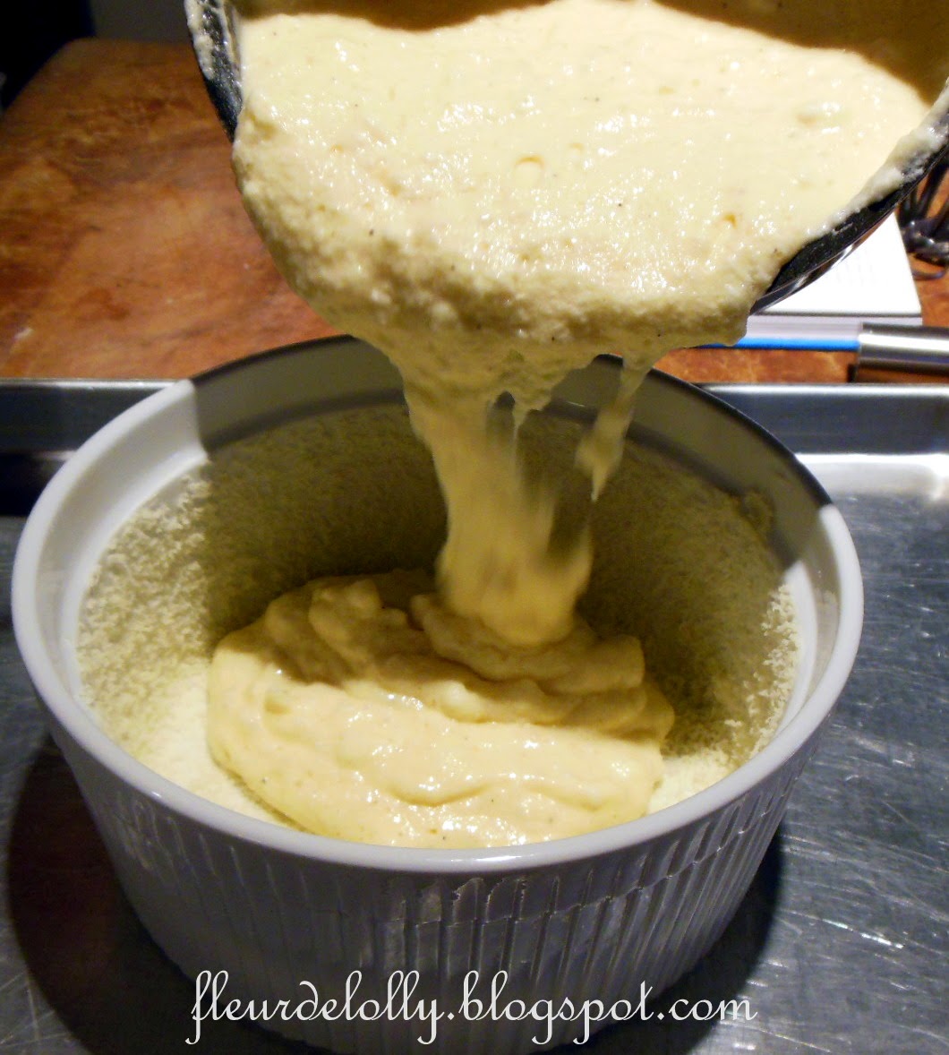 Fleur de Lolly: Souffle Classique au Fromage = Classic Cheese Souffle