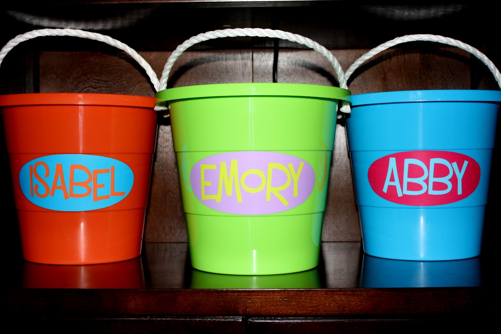 Doodlebug Designs: A Summer must have!!! Personalized Sand Pails! You ...