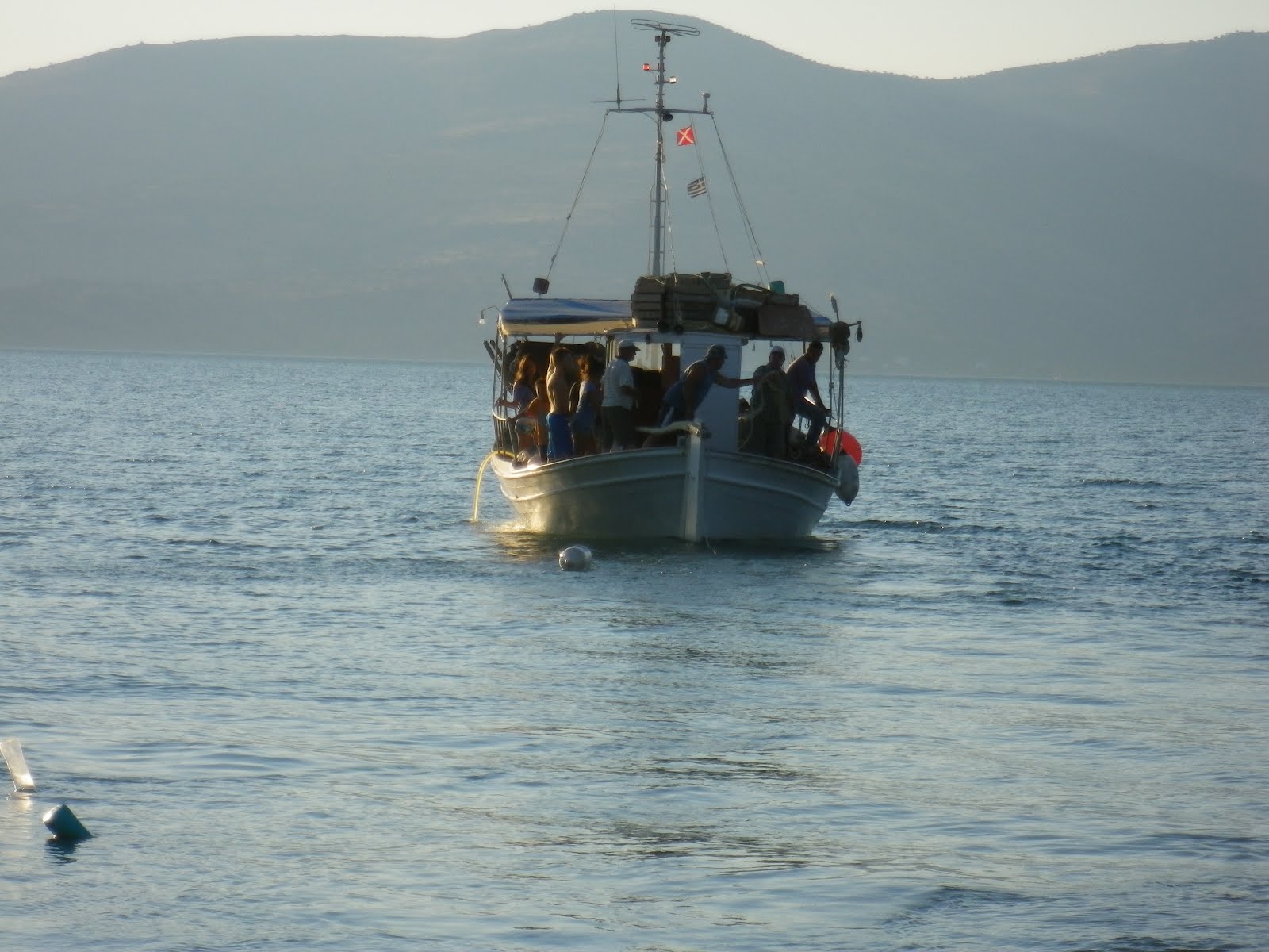 ΠΟΛΙΧΝΙΑΤΙΚΗ ΑΦΛΟΥΓΗ: ΚΑΛΟΚΑΙΡΙ 2011 ΓΙΟΡΤΗ ΤΗΣ ΤΡΑΤΑΣ (ΣΚΑΛΑ ΠΟΛΙΧΝΙΤΟΥ)