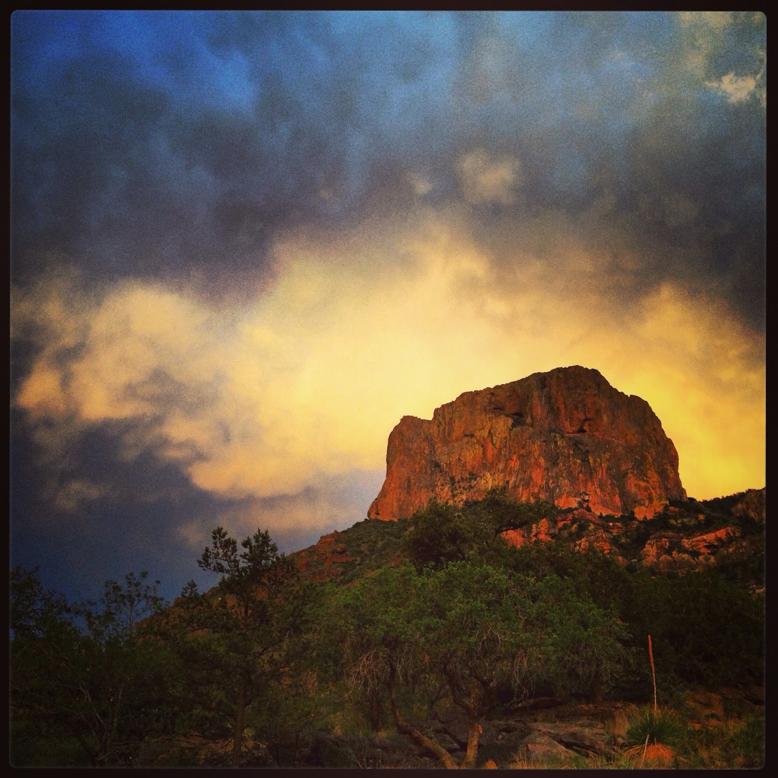 Texas Mountain Trail Daily Photo: Casa Grande in Chisos Basin of Big ...