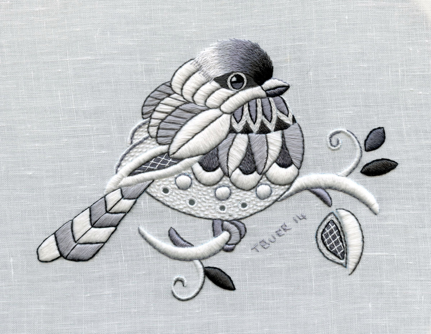 EMBROIDERY_ZENTANGLE_Tone-on-tone | Joy Design Studio