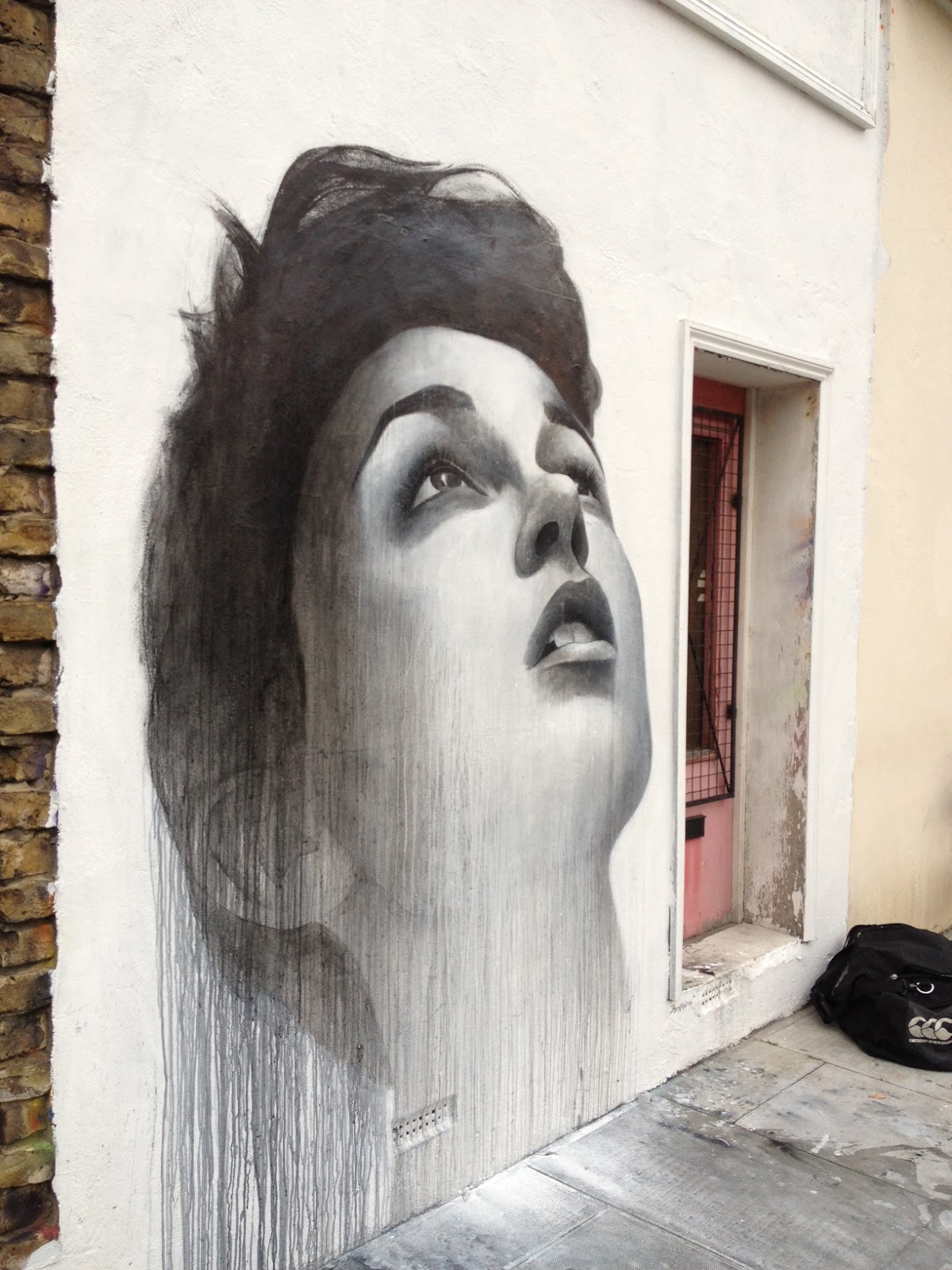 Ben Slow New Mural In London – StreetArtNews