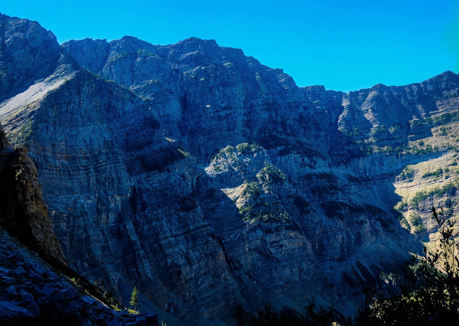 Waterfalls Alberta: Crypt Falls