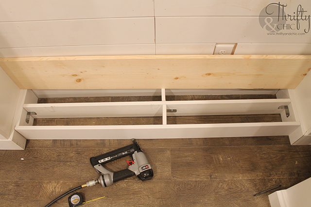 Thrifty and Chic - DIY Projects and Home Decor