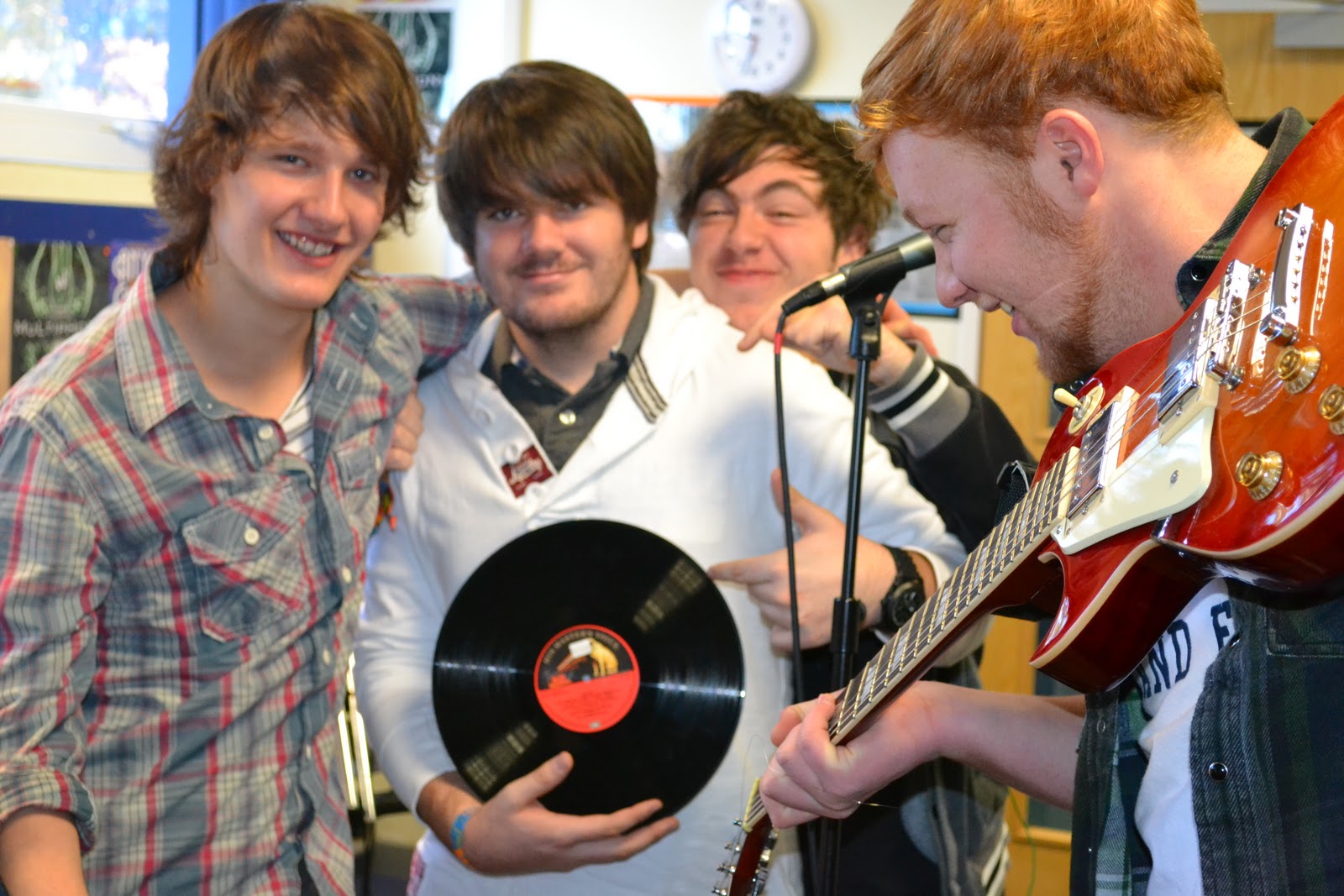 Mike Fairhurst's Winstanley A2 Newspaper Blog: November 2011