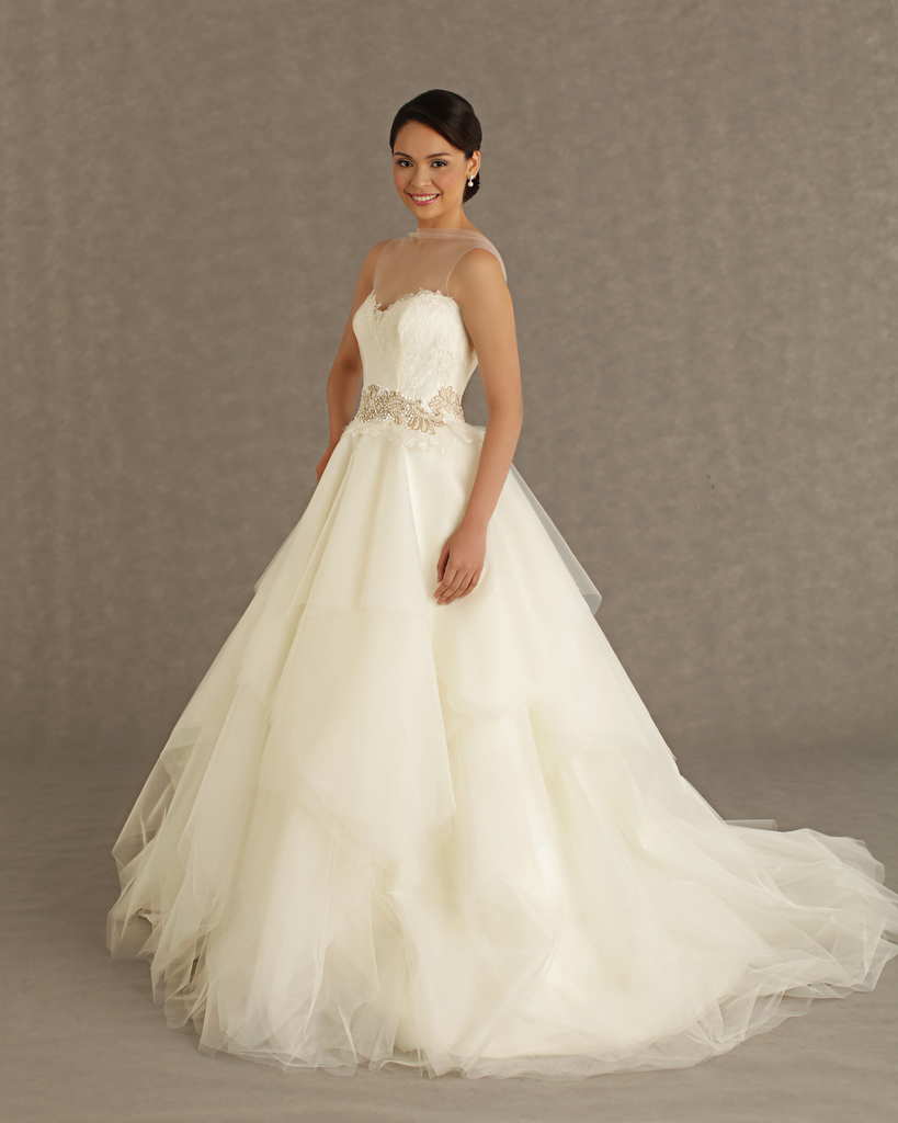 The Veluz Bride: RTW : BITHIA GOWN